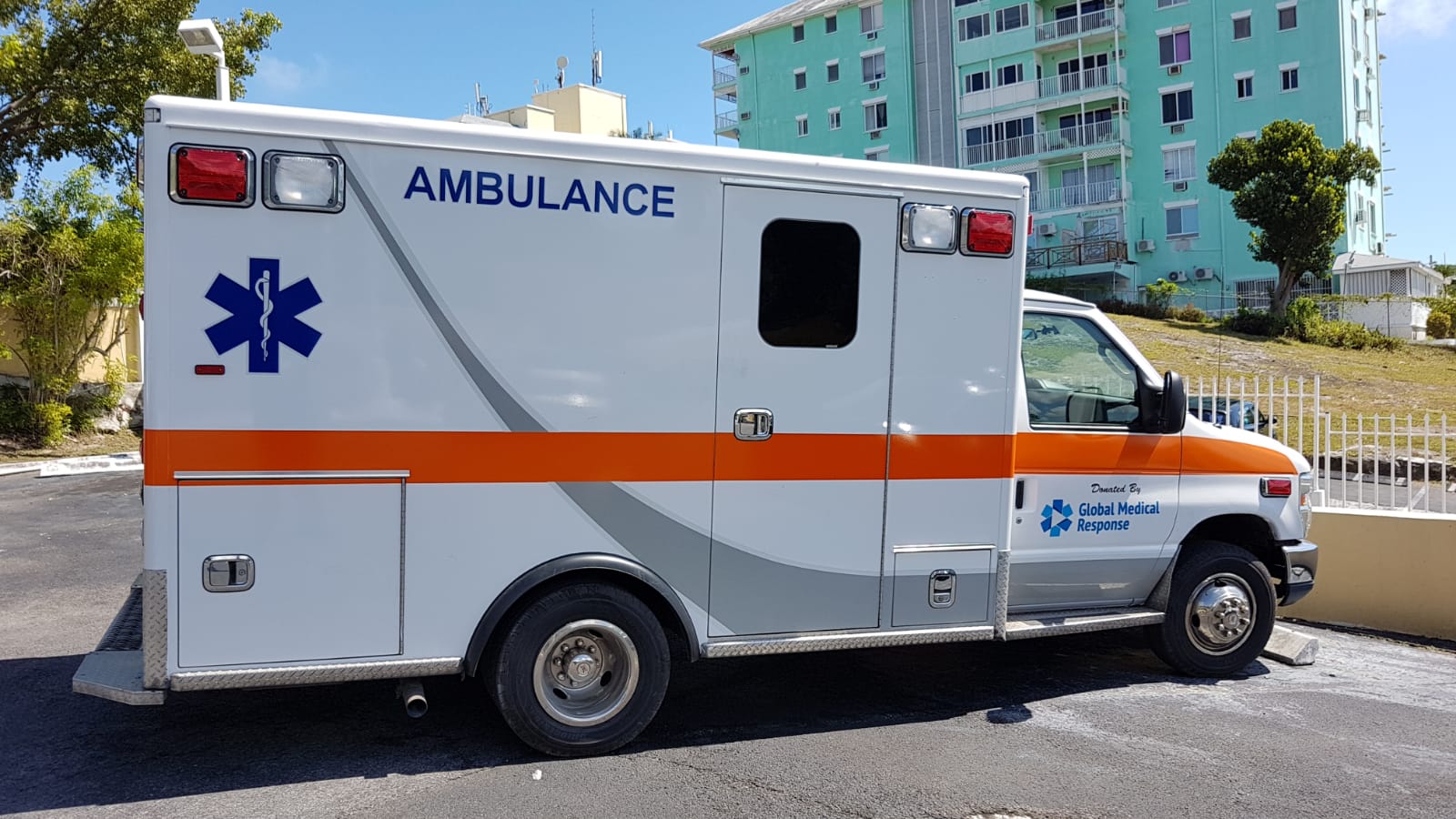 12 Ambulances donated for Dorian Relief - The Bahamas High Commission