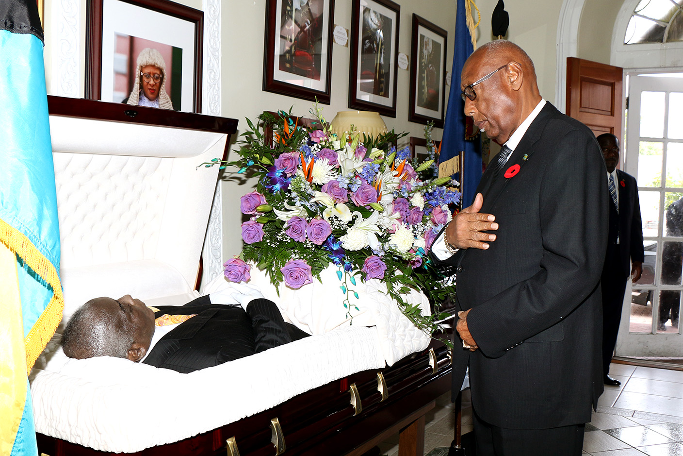 The Governor General Paid Last Respects at Lying in State of Former ...